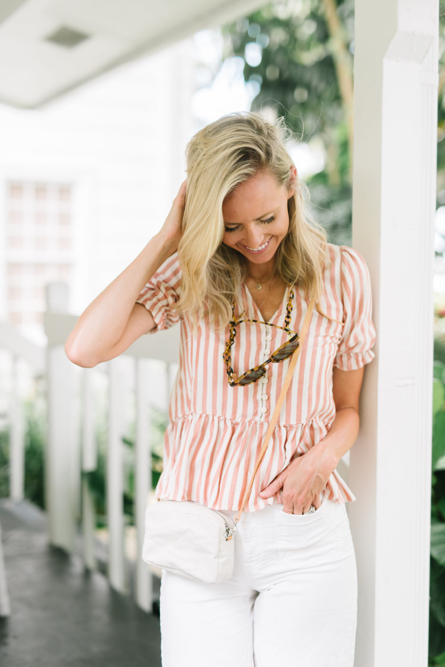 5 relatable mom style looks with Uashmama - Sarah Tucker