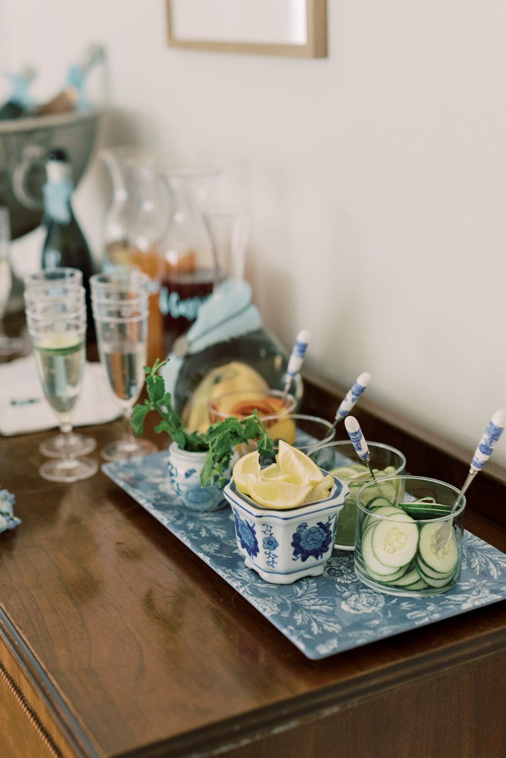 How to Make Your DIY Prosecco Bar Sparkle! - Sarah Tucker
