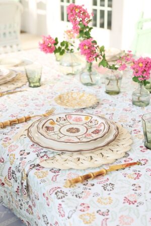 A fresh fall table - Sarah Tucker